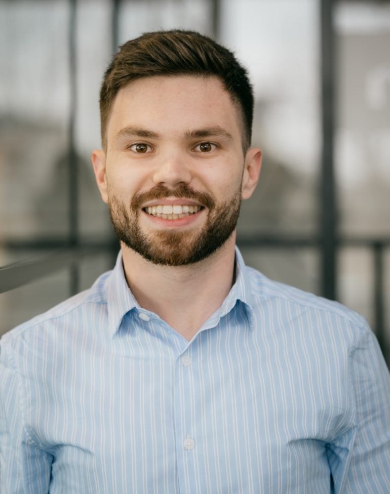 Strategies to increase EV use under ZEV mandate